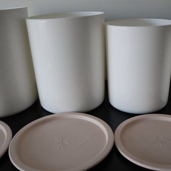 Tupperware | Kitchen | Vintage Tupperware One Touch Blush Pink Nesting ...